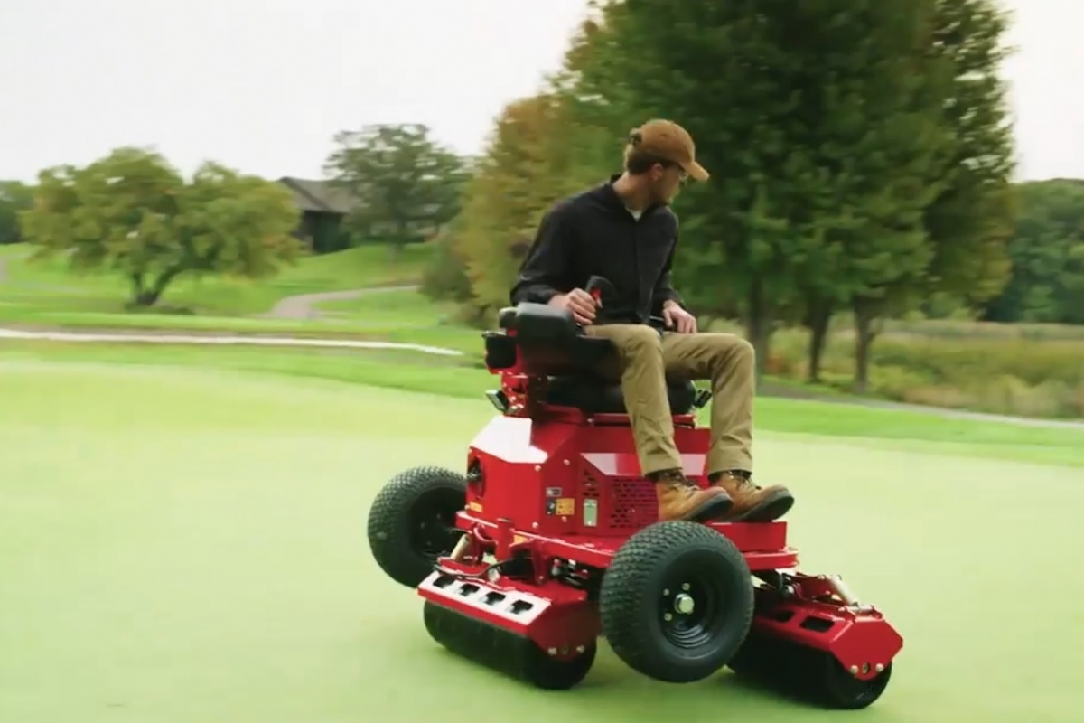 Toro introduceert volledig elektrische GreensPro e1700